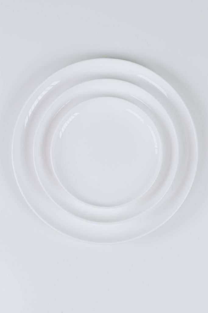 Noritake Raised Rim Dinner Plate - Table For Louis